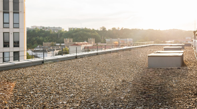 What Are Tar and Gravel Roofs, and Are They a Good Option?