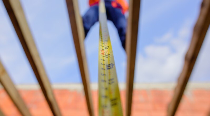 Guide to Calculating Linear Feet in Roofing Projects