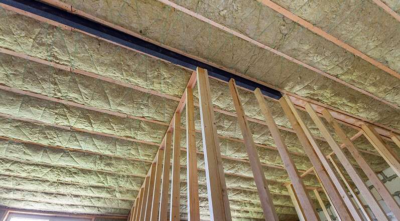 Warm Roofs vs Cold Roofs: The Difference Between Them