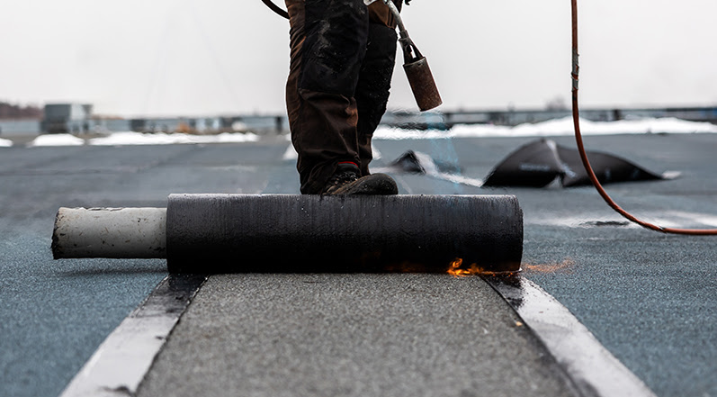Single-Ply Roof vs. Multi-Ply for Commercial Roofs in Atlanta