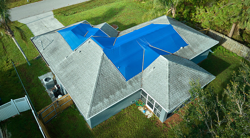 How to Temporarily Stop a Roofing Leak in An Emergency