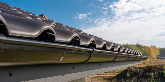 What Metal Roof Gauge Do You Need? 22 vs. 24 vs. 26 vs. 29