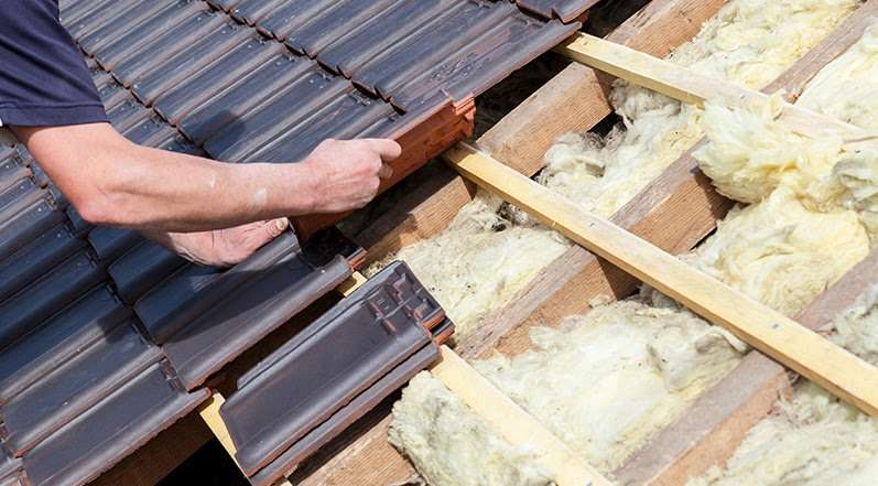 Warm Roofs vs Cold Roofs: The Difference Between Them