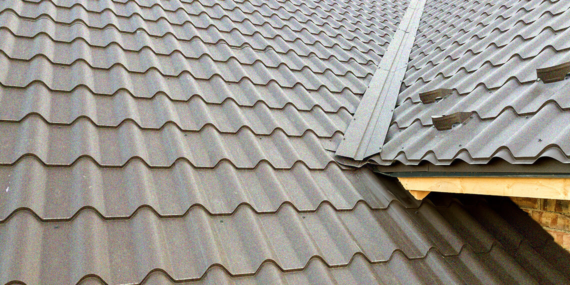 What Are Ondura Roofing Panels? The Pros and Cons