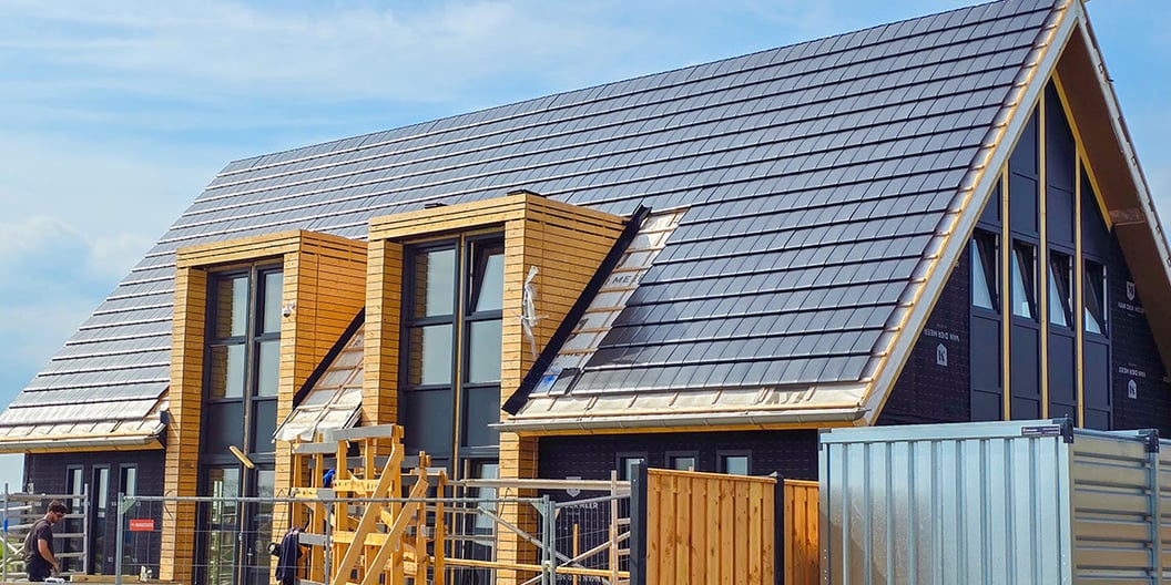 What Are Ondura Roofing Panels? The Pros and Cons